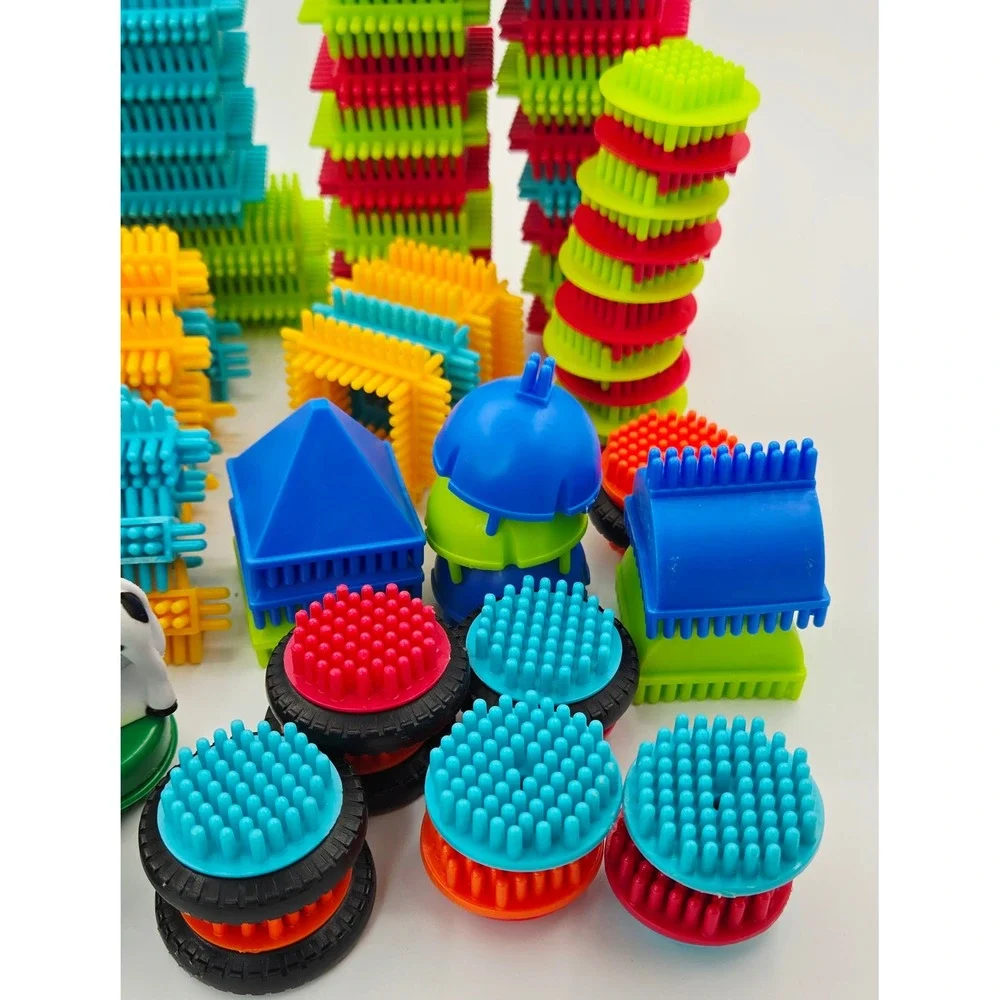 Bristle Blocks | Toys | Vintage Bristle Blocks Building Set Animal ...
